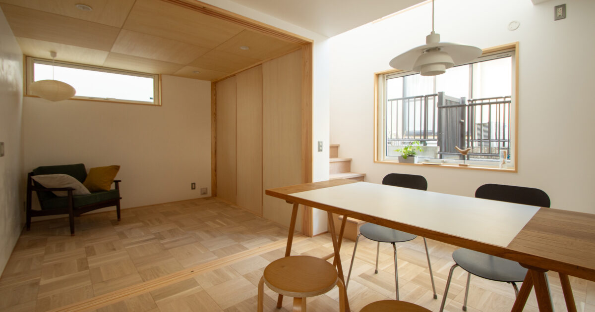 陽光に包まれながら暮らす狭小地のnegla | 実例紹介 | negla設計室（ねぐら設計室）｜宮城県仙台市で注文住宅を設計・施工する設計工務 ...